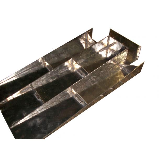 Kernel Light Weight Four Post Ramp | Redline Stands