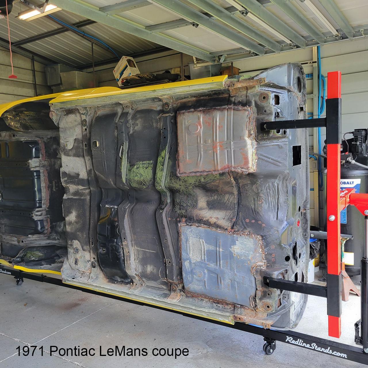 Redline Automotive Auto Restoration Rotisserie | Redline Stands