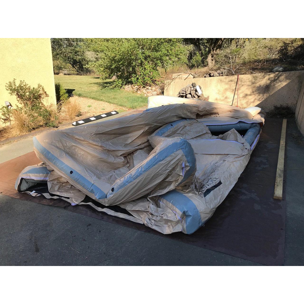 car capsule showcase - outdoor car capsule | Redline Stands