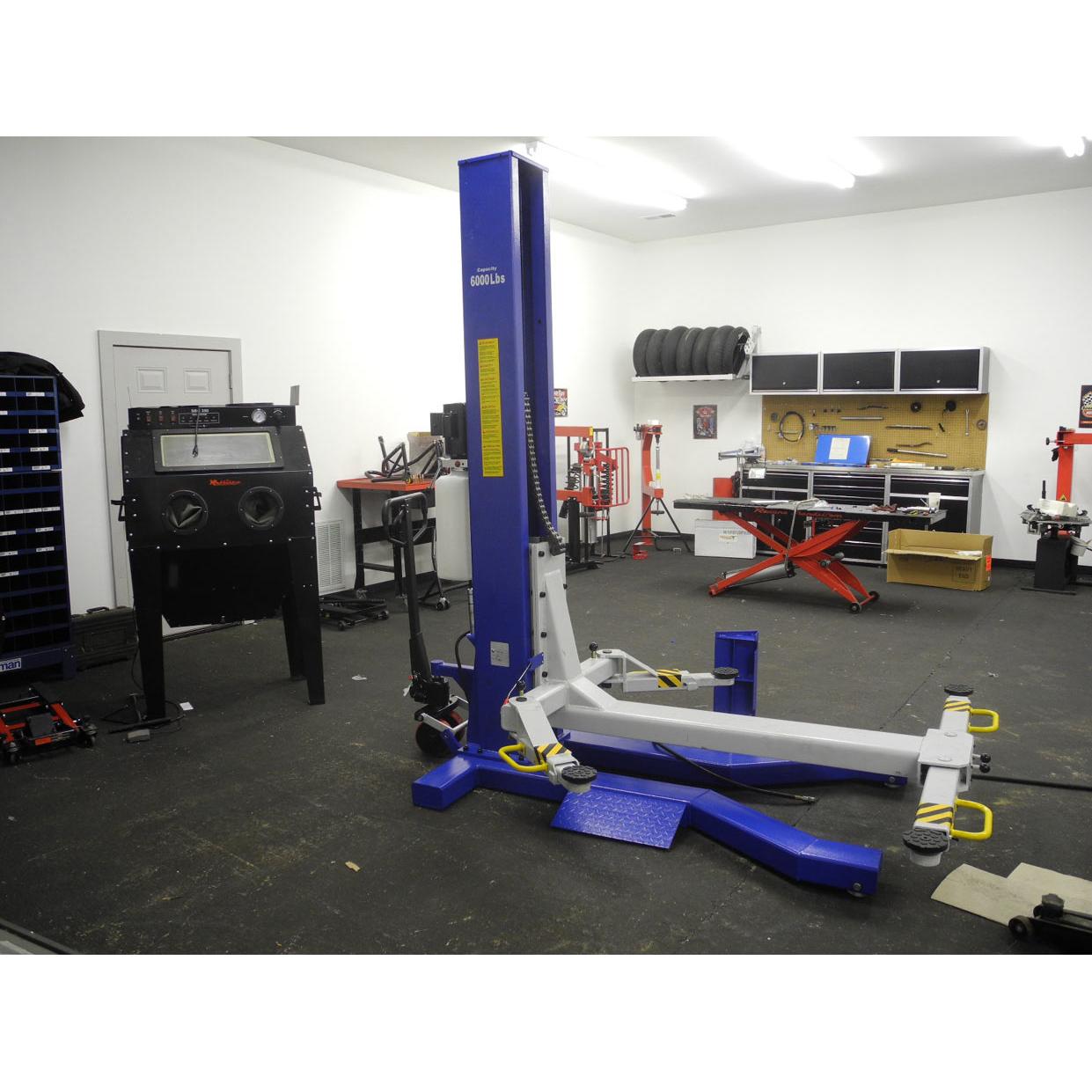 Ideal 6000 lb Mobile Single Column Lift – Low Profile & Heavy-Duty