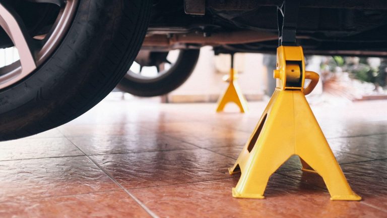 How to Use a Car Jack: Step-by-Step Guide | Redline Stands